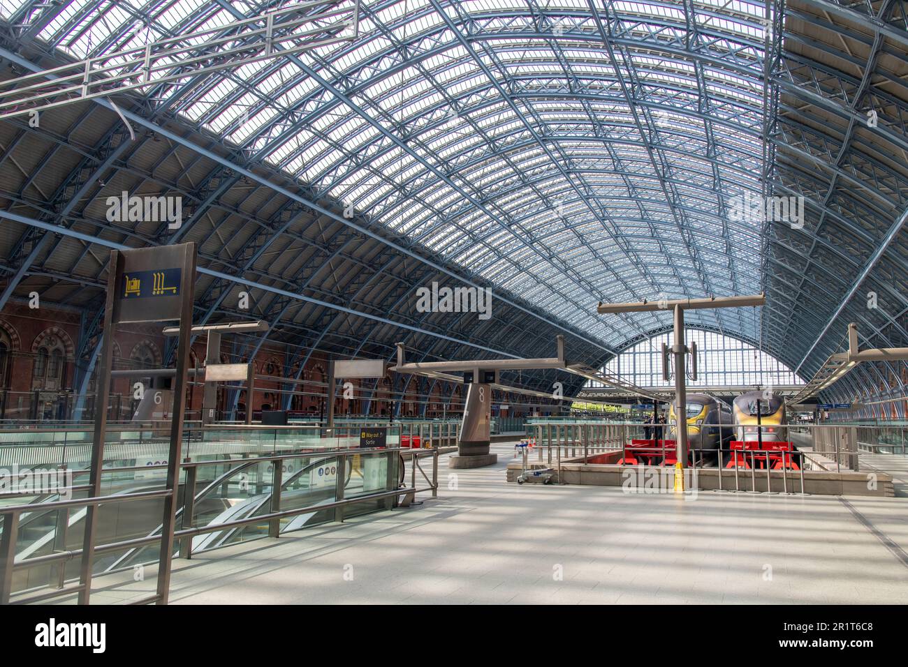 London, England-August 2022; View over the (Eurostar) platforms on the ...