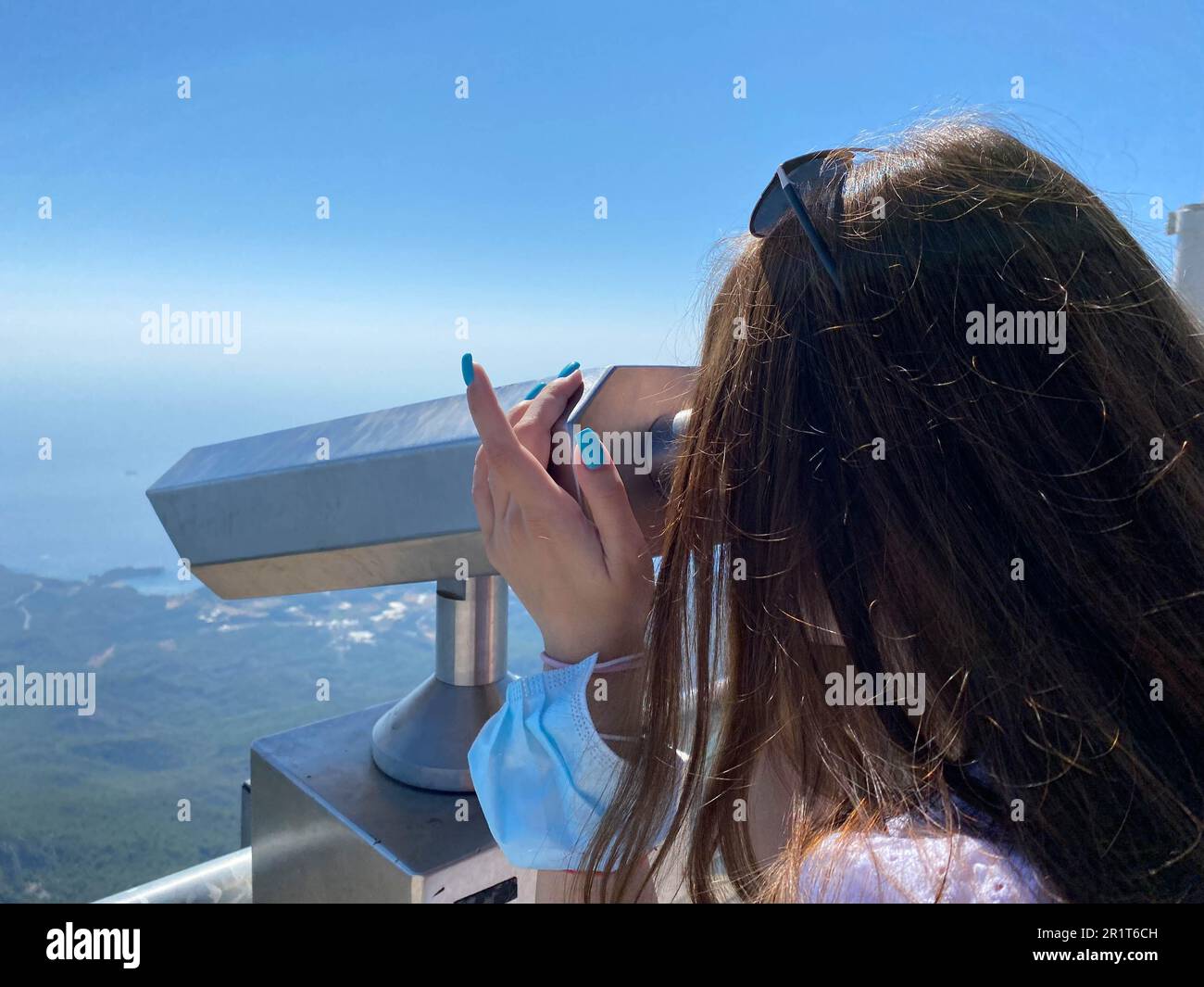 Viewer platform hi-res stock photography and images - Alamy