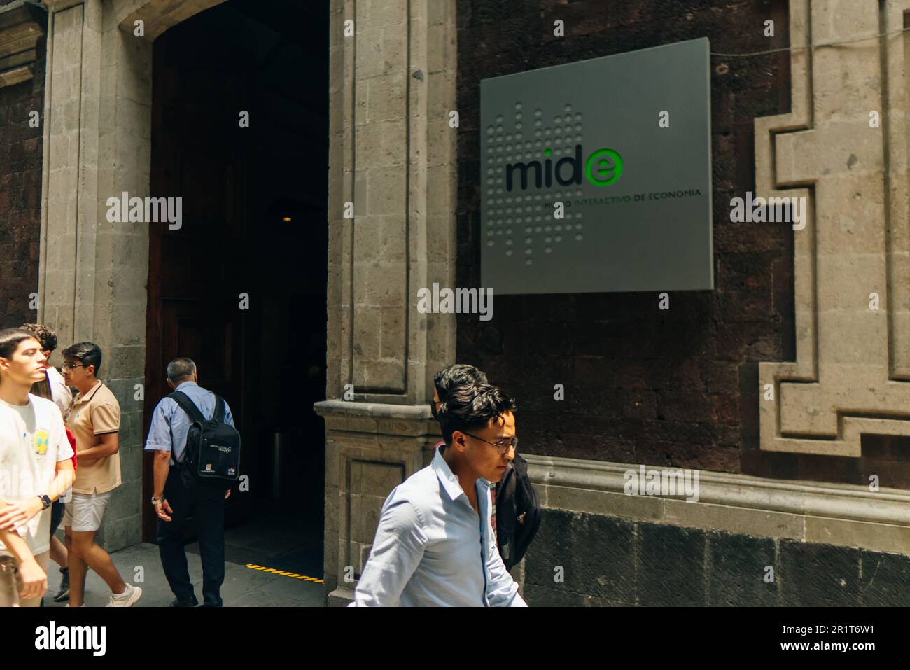 Museo interactivo de economia hi-res stock photography and images - Alamy