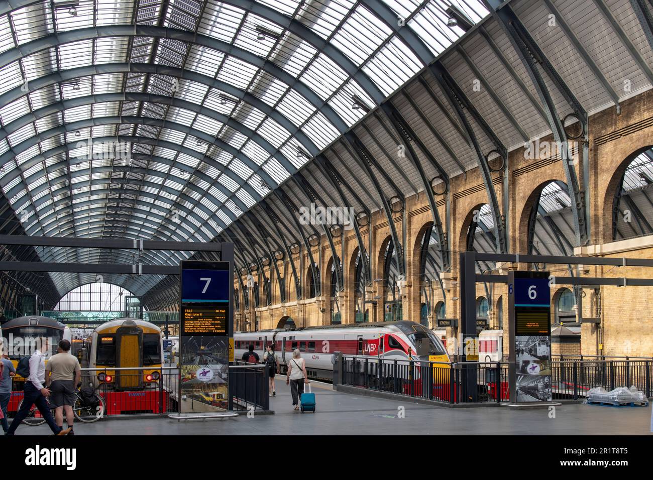 London, England-August 2022; View over the platforms with waiting ...