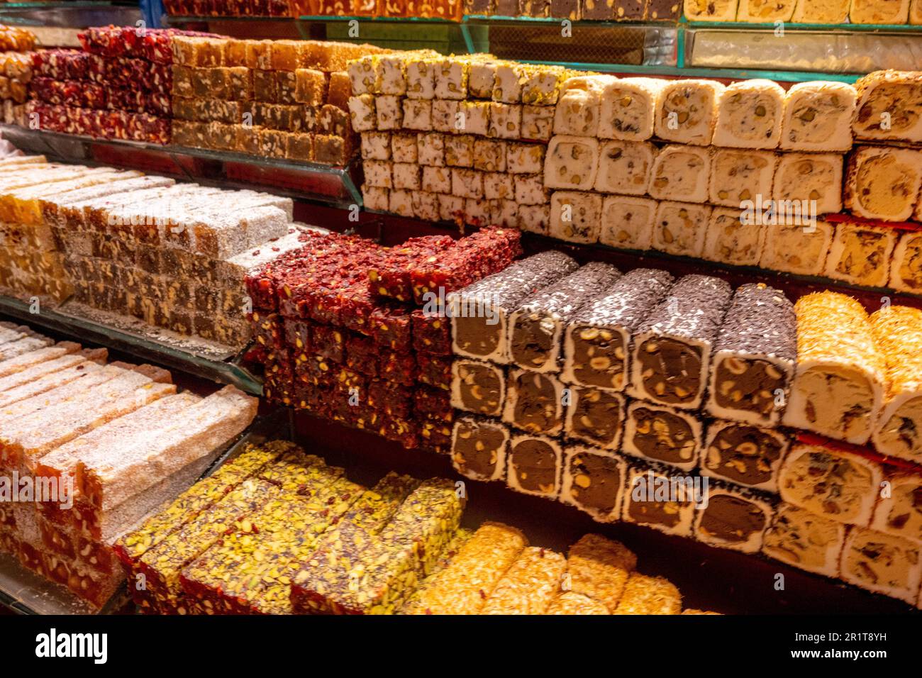 Traditional turkish delights sweets at the Grand Bazaar in Istanbul ...