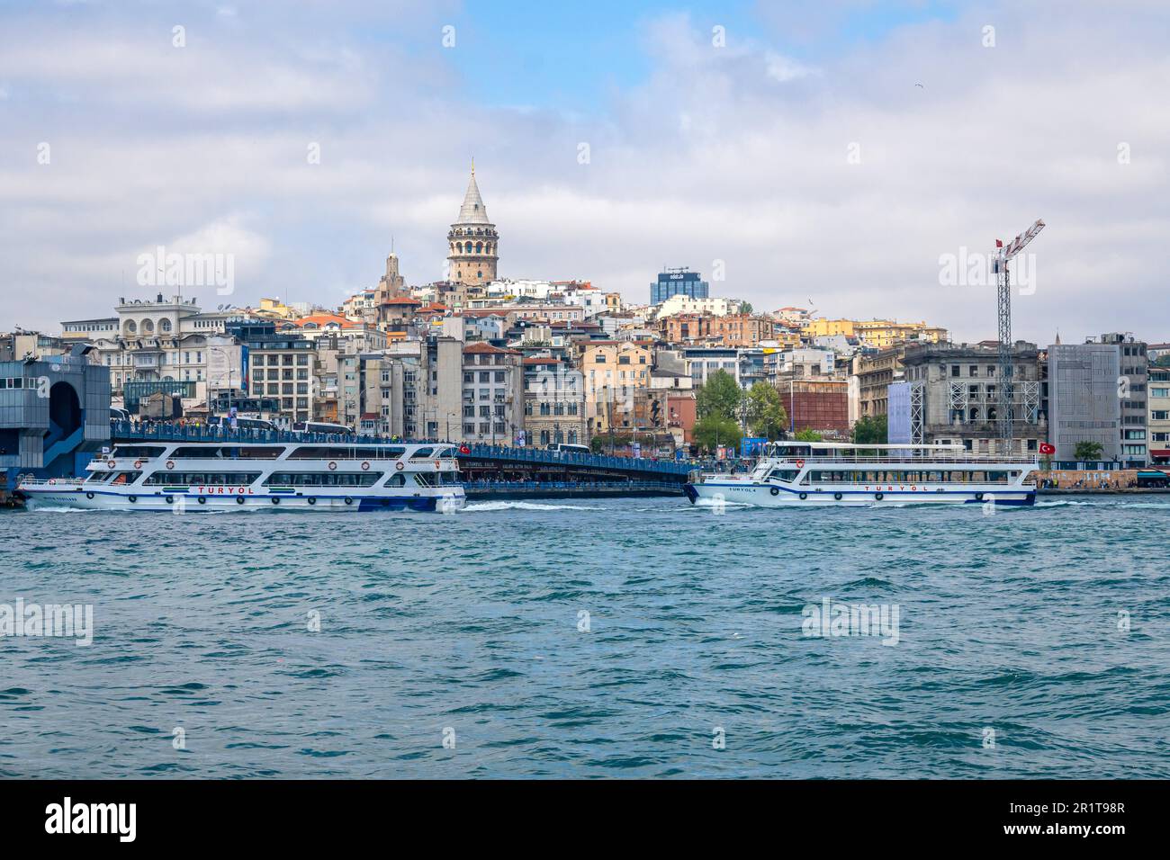 Galata bridge structure hi-res stock photography and images - Alamy