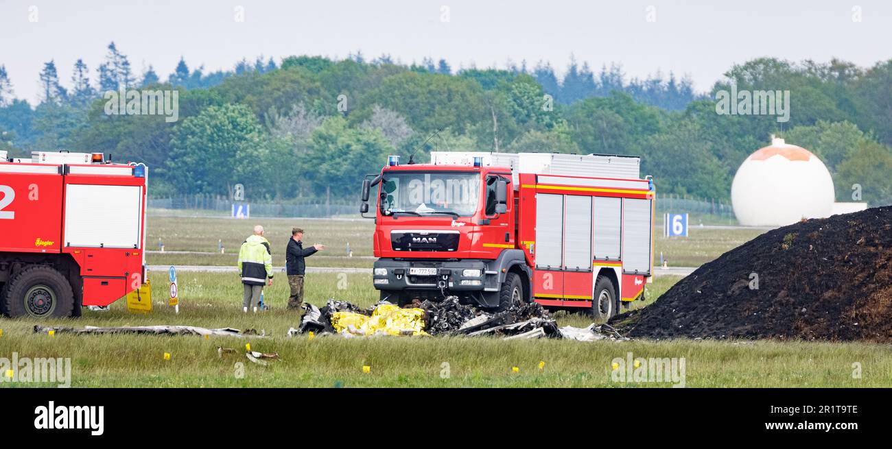 Hohn, Germany. 15th May, 2023. Debris lies at a crash site at Hohn Air ...