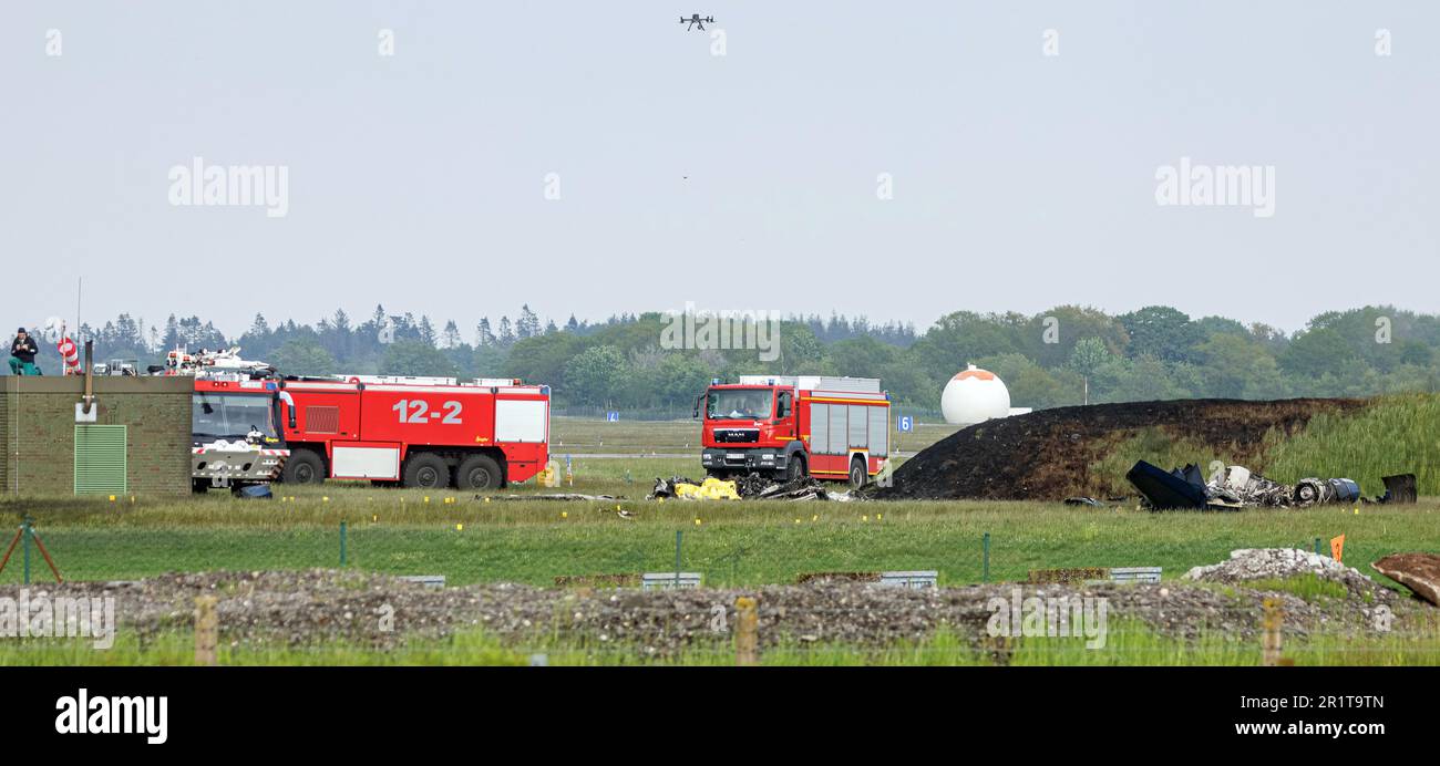 Hohn, Germany. 15th May, 2023. Debris lies at a crash site at Hohn Air ...