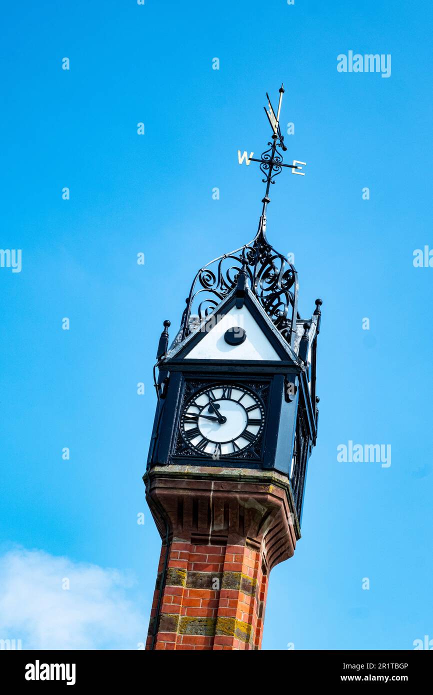 Queens park clock tower hi-res stock photography and images - Alamy