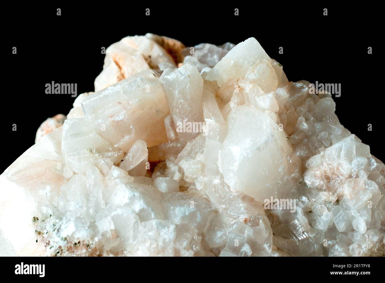 Milky quartz hi-res stock photography and images - Alamy