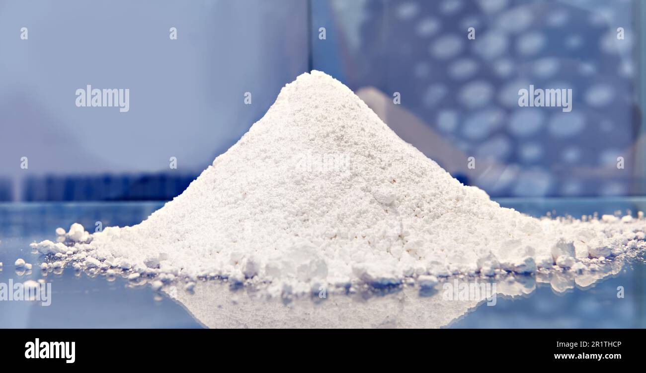 Crack cocaine powder cocaine hi-res stock photography and images - Alamy
