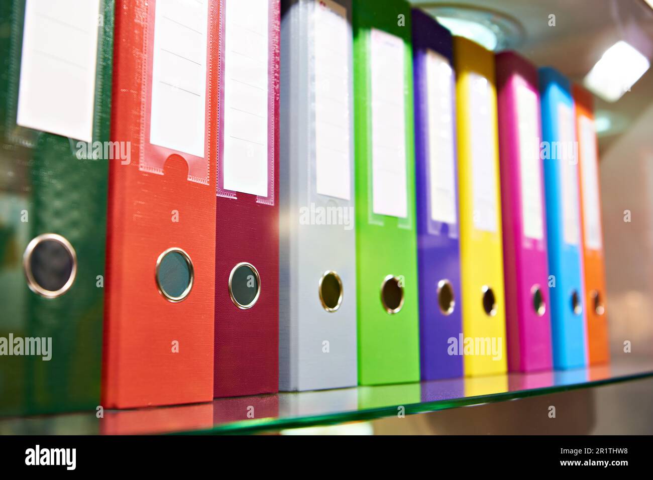 Office cabinet folders shelves hi-res stock photography and images - Alamy