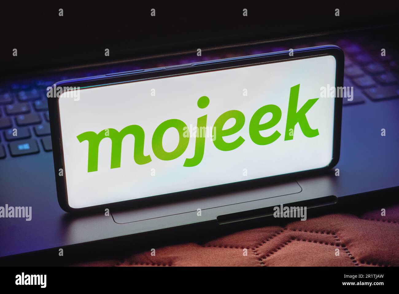 Mojeek logo hi-res stock photography and images - Alamy