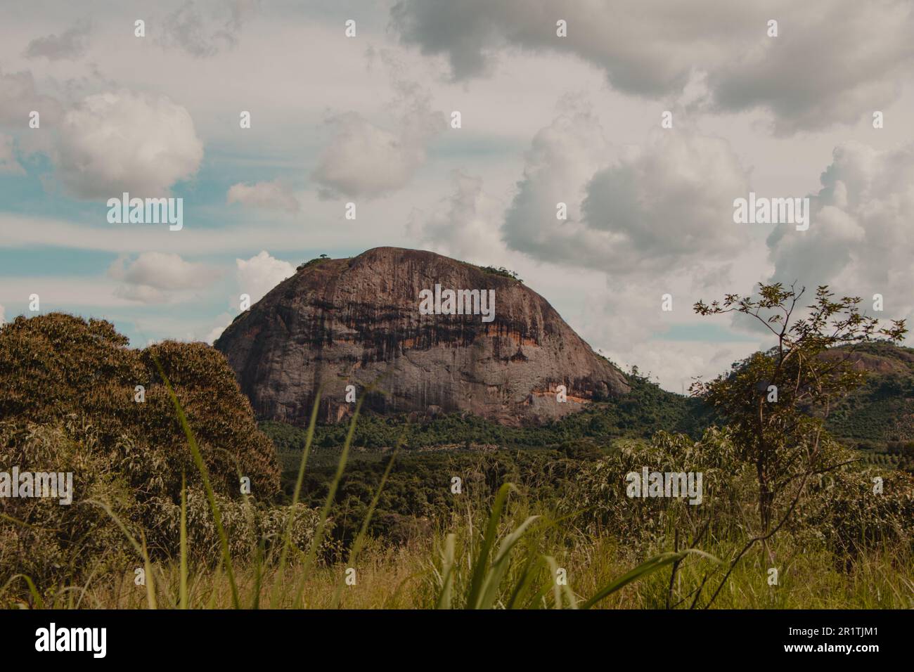 Majestic stone background hi-res stock photography and images - Alamy