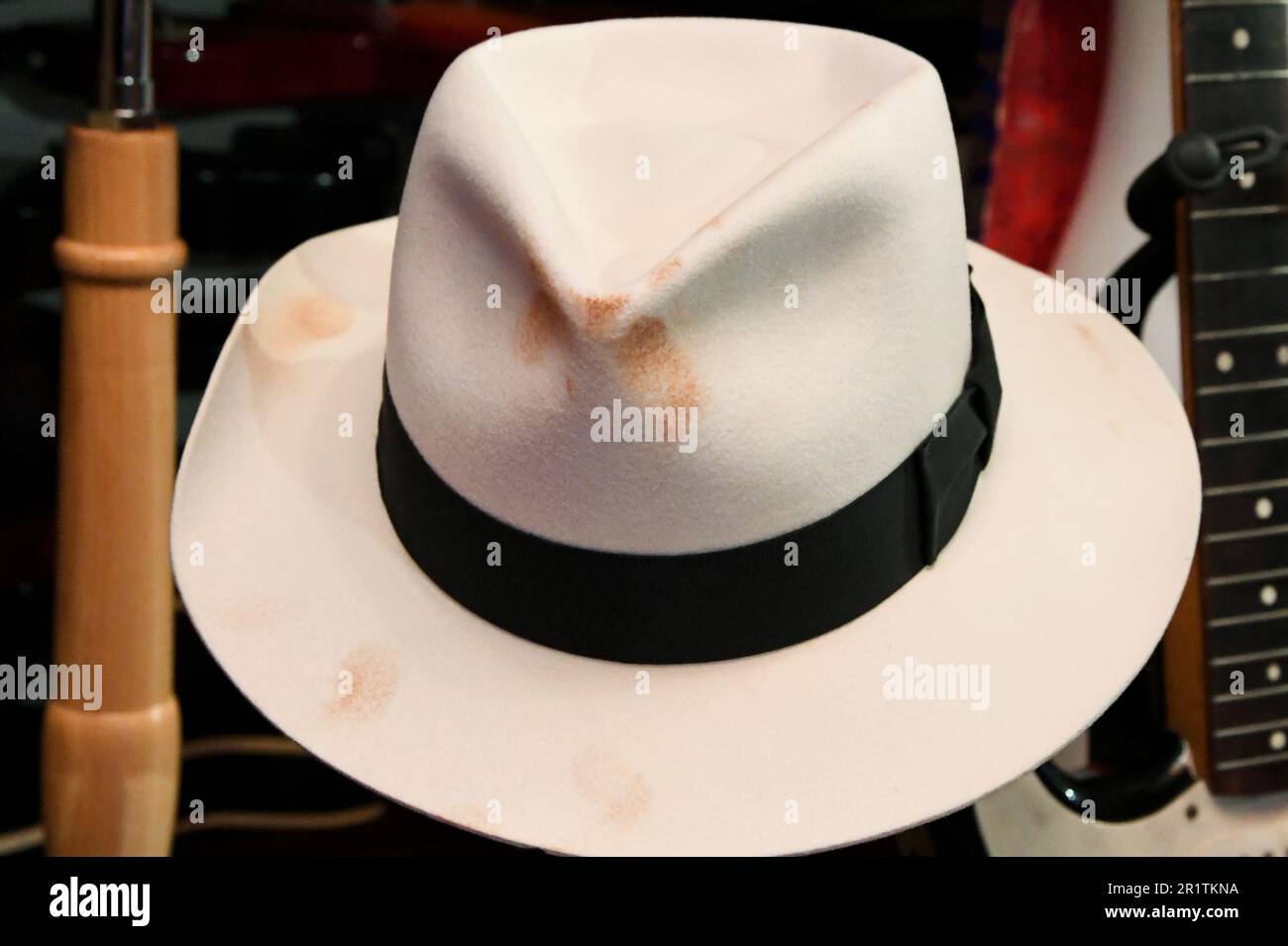 Michael Jackson History Tour Smooth Criminal