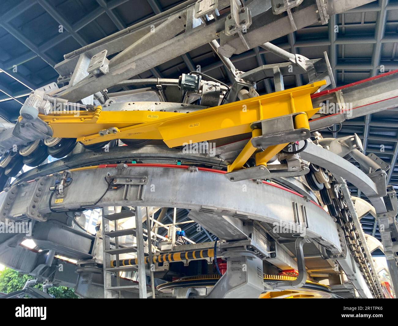 Metal industrial equipment, conveyor with chains and gears for moving ...