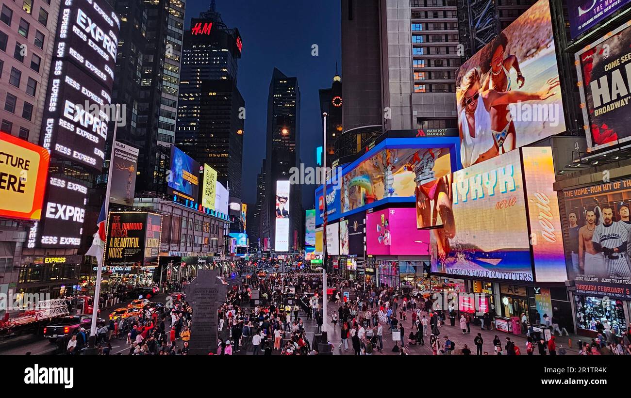 Times Square, Manhattan, New York, USA Stock Photo - Alamy
