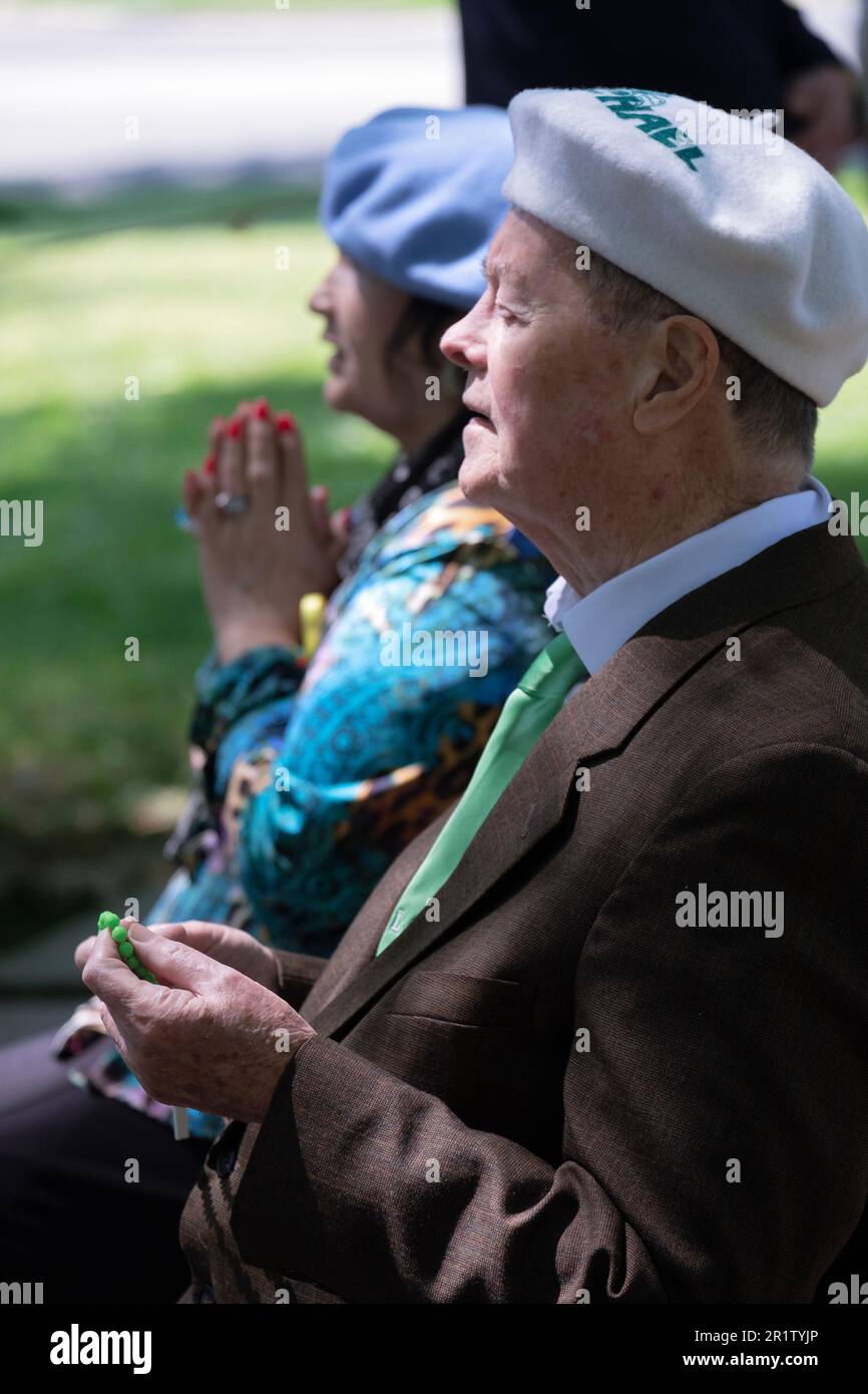 Devout Roman Catholic worshippers pray at the annual May Crowning ...