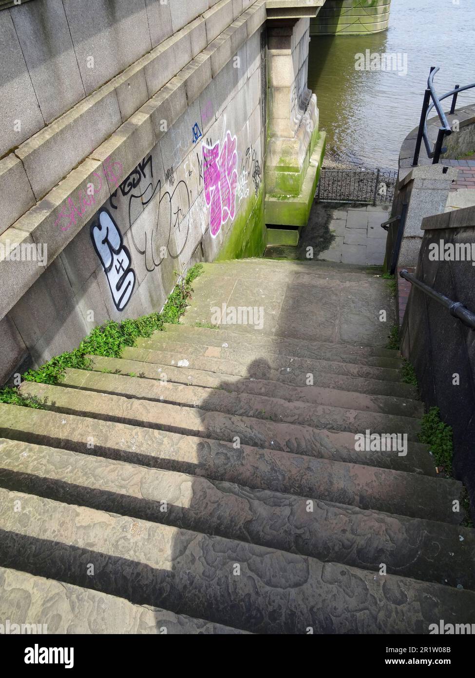 Concrete steps down to the River Thames at Battersea, london, England ...