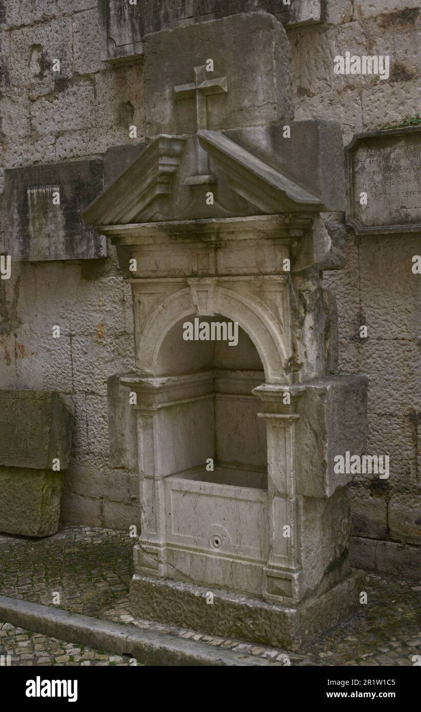 Sacristy sink hi-res stock photography and images - Alamy