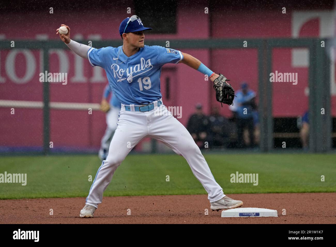 Kansas City Royals second baseman Michael Massey throws during the ...