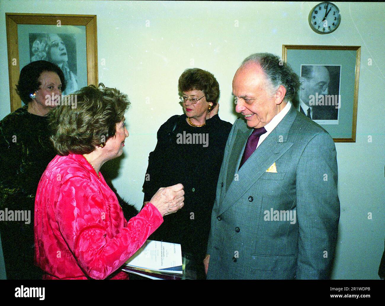 American conductor lorin maazel hi-res stock photography and images - Alamy