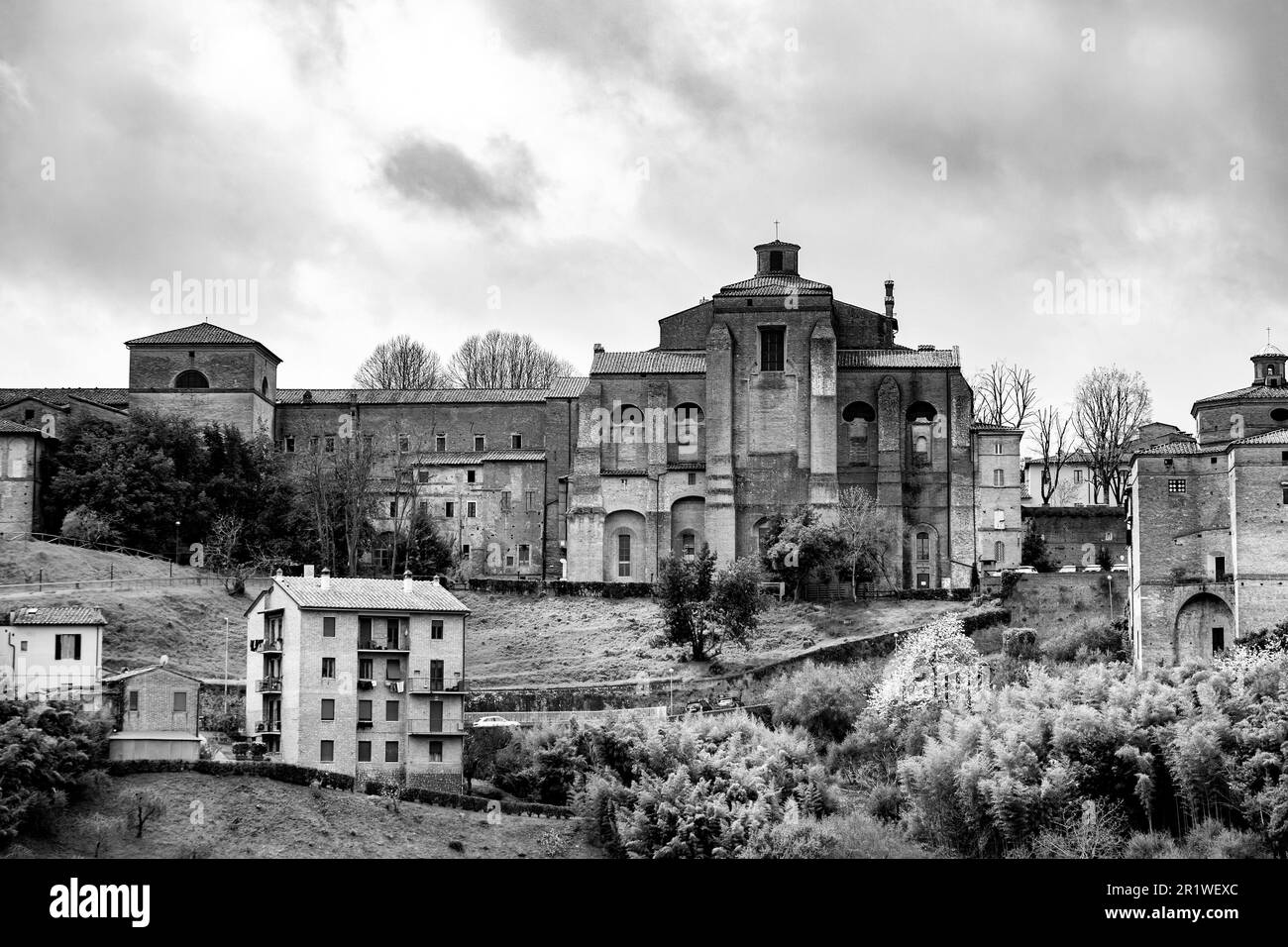 Basilica di san francesco siena Black and White Stock Photos & Images ...