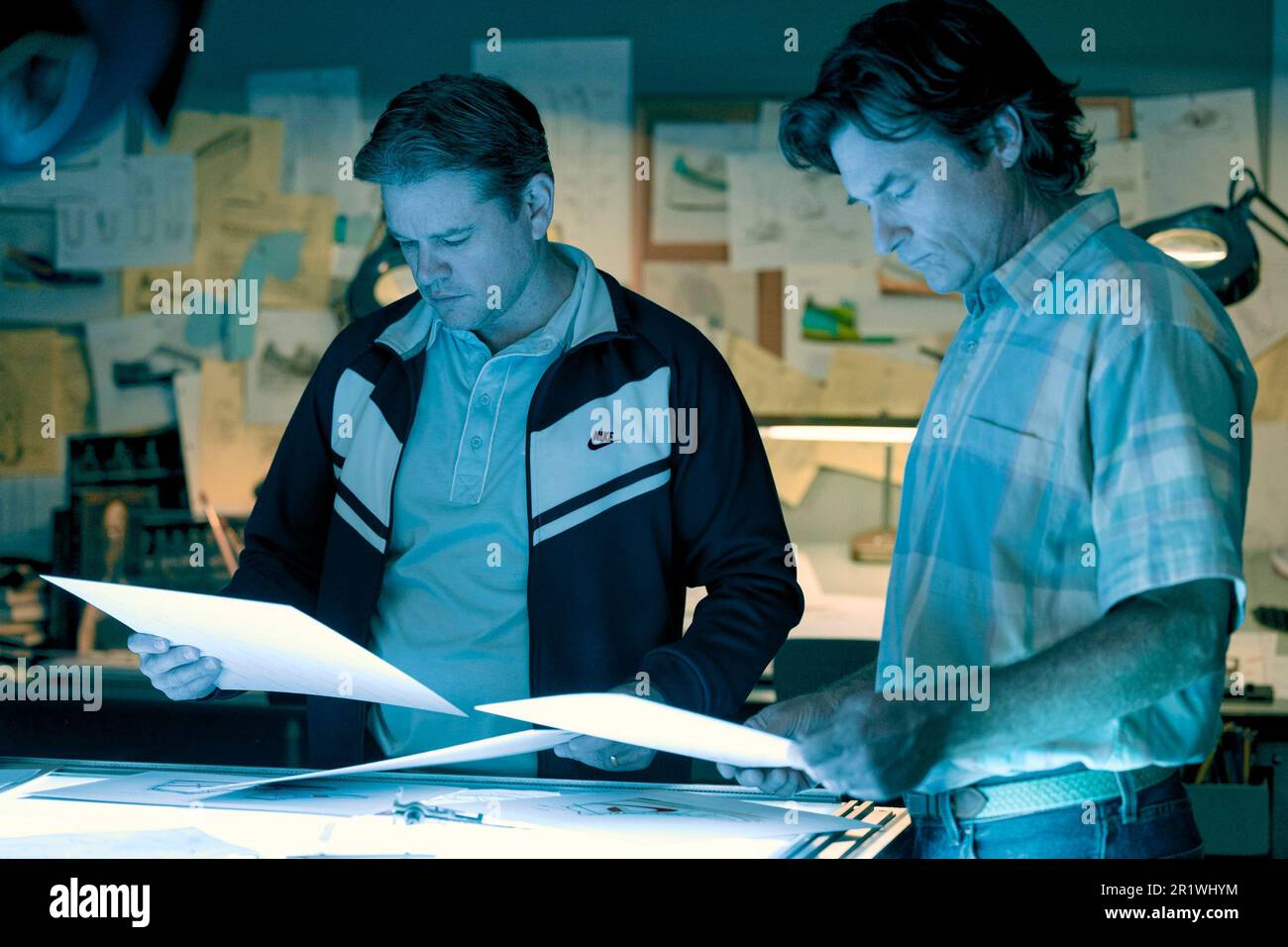 AIR, from left: Matt Damon as Sonny Vaccaro, Jason Bateman as Rob Strasser, 2023. ph: Ana ...