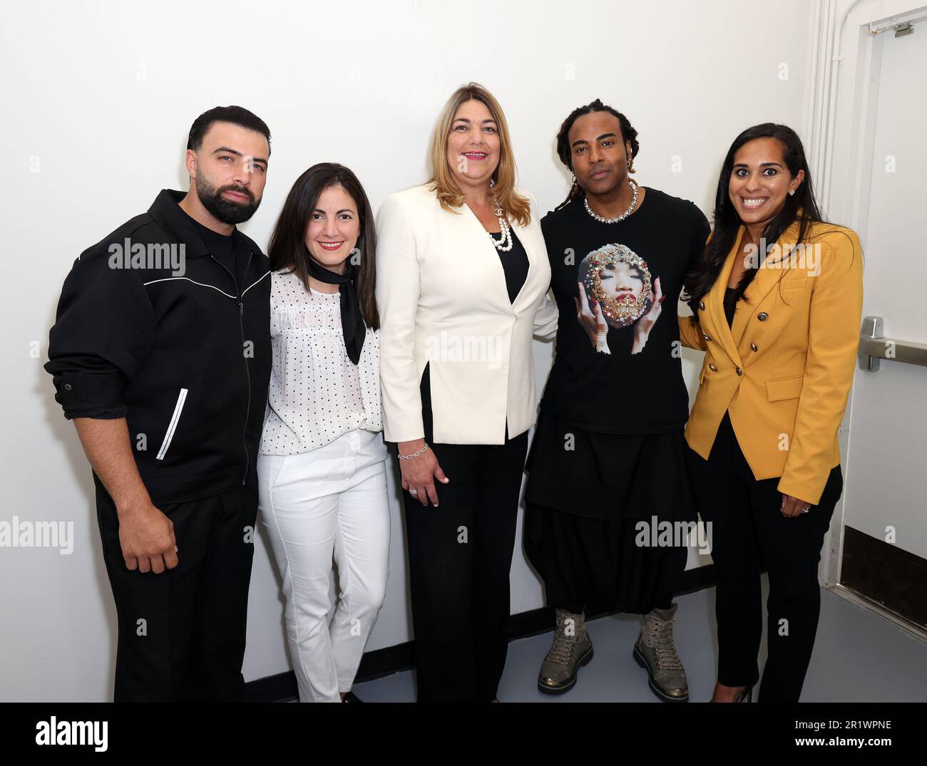 Maryam laguna hi-res stock photography and images - Alamy