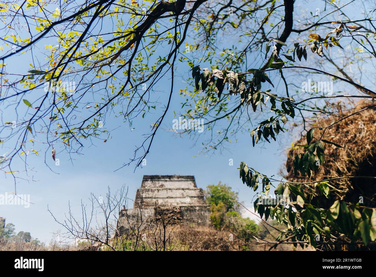 Tepozteco temple hi-res stock photography and images - Alamy