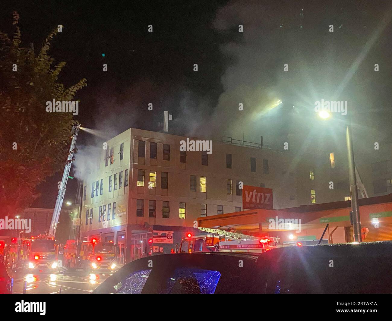 30 storey building hi-res stock photography and images - Alamy