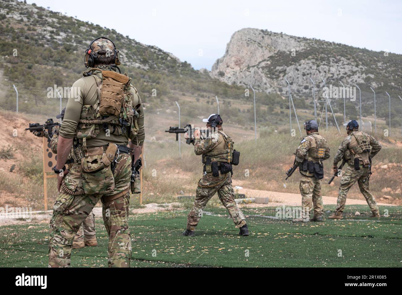 East-Coast-based U.S. Naval Special Warfare Operators (SEALs), Hellenic ...