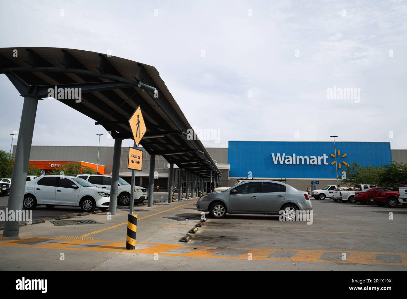 Walmart Progreso in Hermosillo Sonora with order and pick up service ...