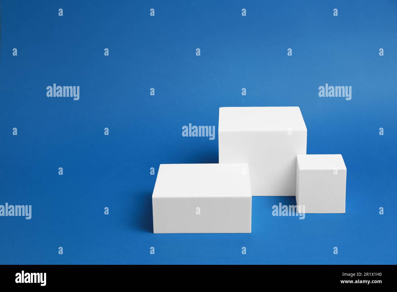 Product photography props. Podiums of different geometric shapes on ...