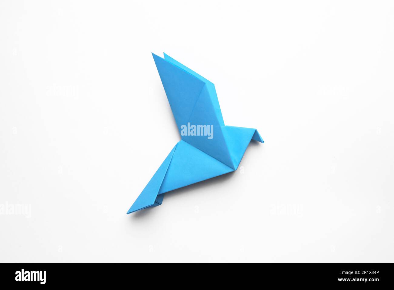 Blue origami bird hi-res stock photography and images - Alamy