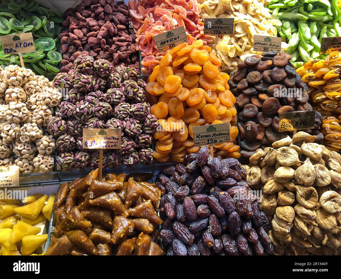 Fruit and vegetable stands on display in the middle of Istanbul Markets ...