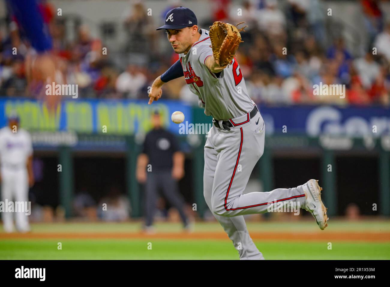Atlanta Braves first baseman Matt Olson flips the ball to pitcher ...