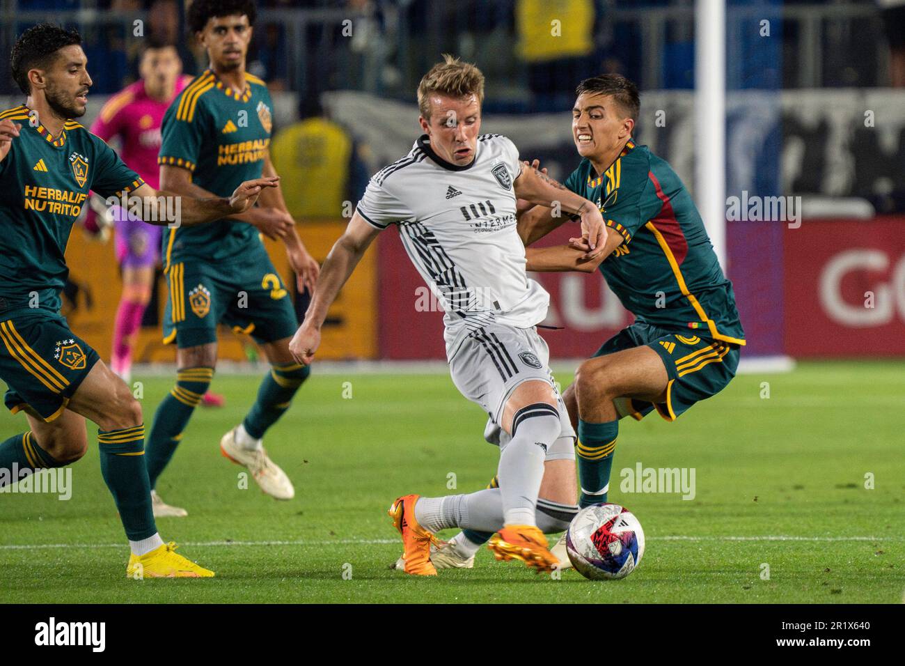 Los Angeles Galaxy defender Julián Aude (3) defends against San Jose ...