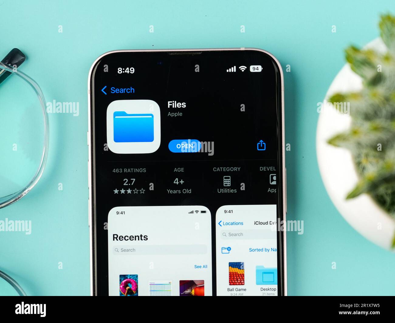 Document management system image hi-res stock photography and images ...
