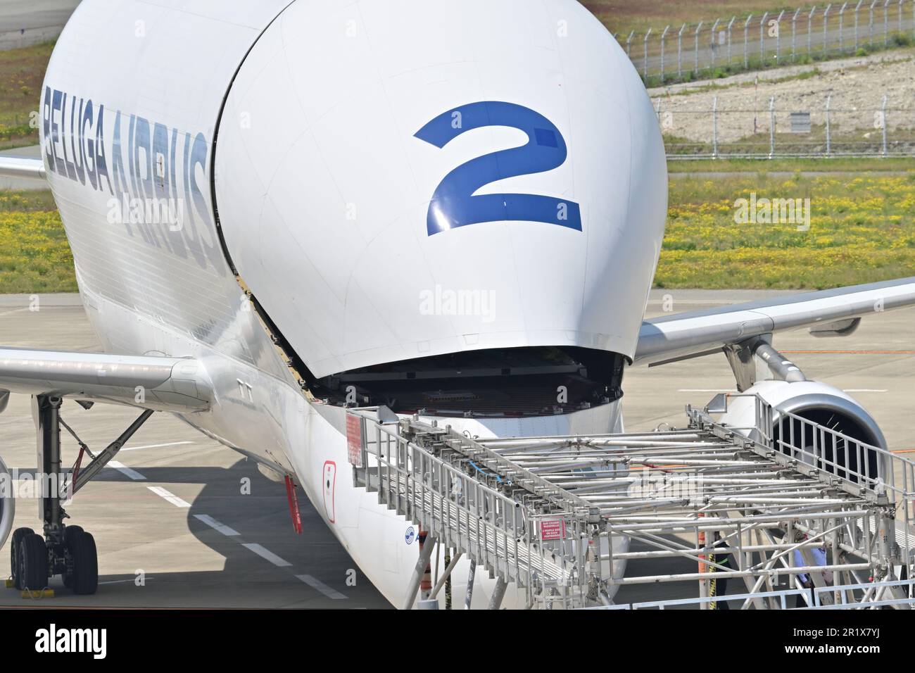 An Airbus A300-600ST "Beluga ST" (F-GSTB), a large Airbus transport ...