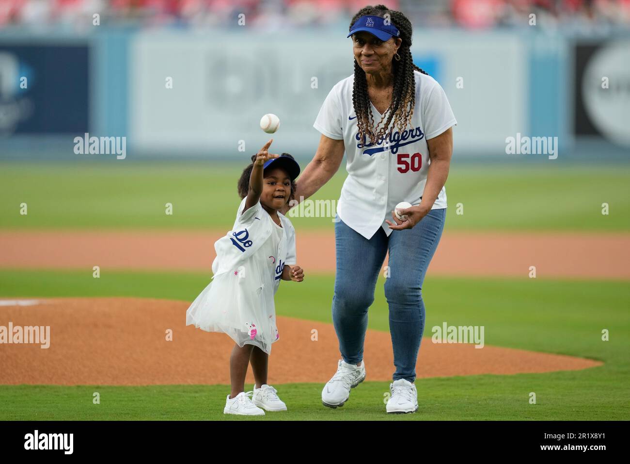 Kynlee Betts, left, daughter of Los Angeles Dodgers right fielder ...