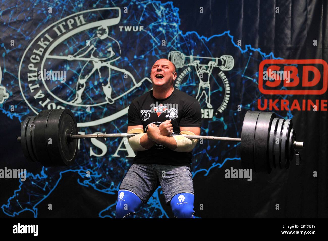 Non Exclusive: ZAPORIZHZHIA, UKRAINE - MAY 04, 2023 - An athlete ...