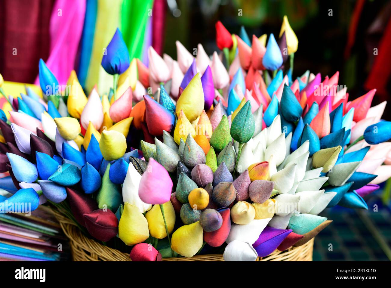 Thai souvenirs hi-res stock photography and images - Alamy