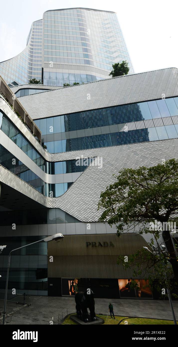 Central Embassy shopping mall and the Park Hyatt Bangkok Stock Photo ...
