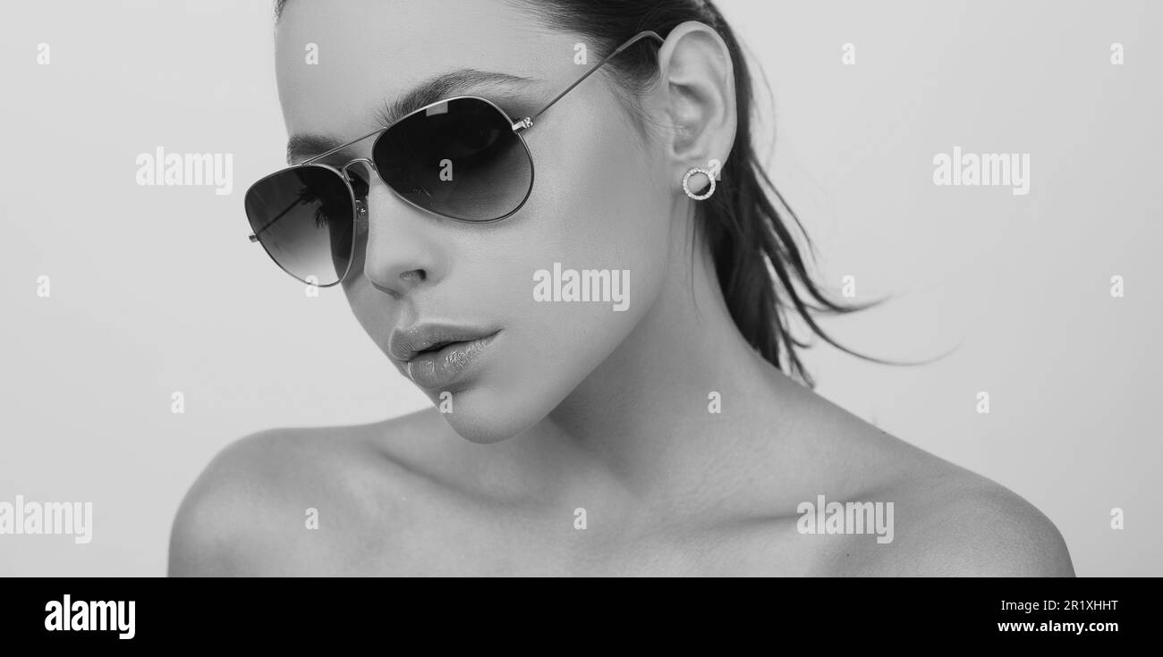 Studio portrait of beautiful elegant woman. High fashion model Stock ...