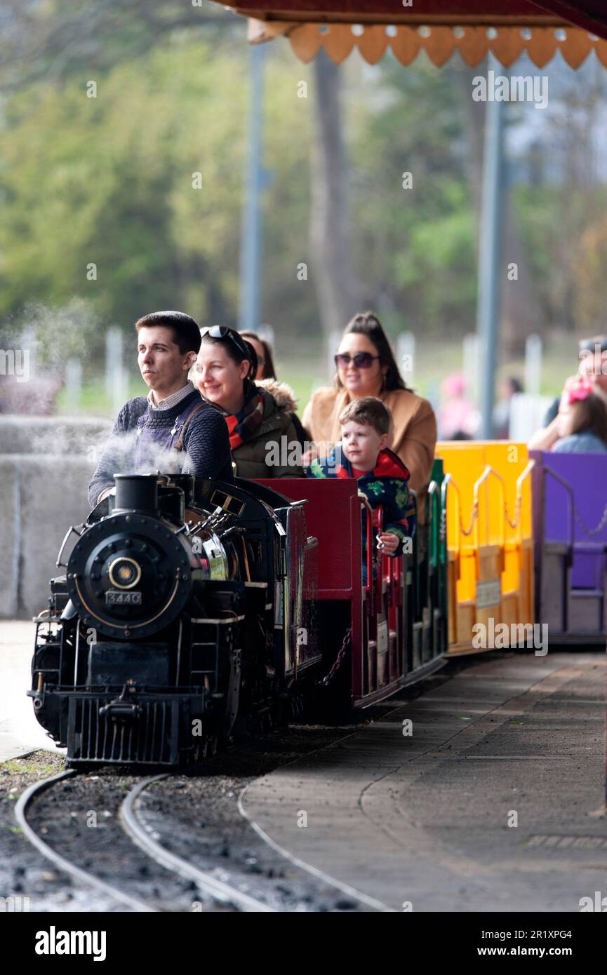 Miniature steam train, South Marine Park, South Shields Stock Photo - Alamy
