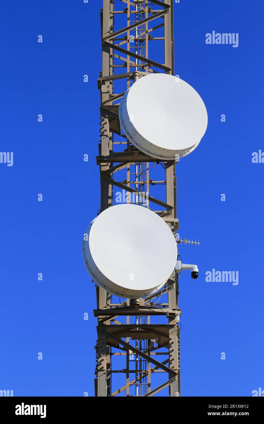 Broadcast relay station antennas hi-res stock photography and images - Alamy