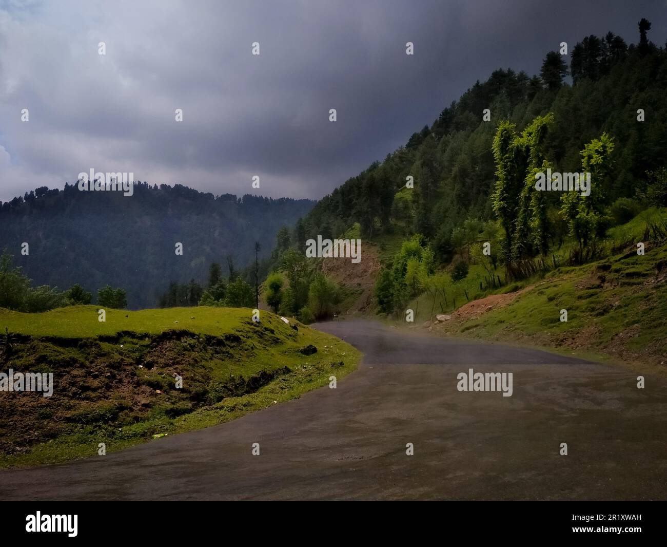 A scenic view of pahalgam road covered with clouds, 22 July 2019 Stock ...