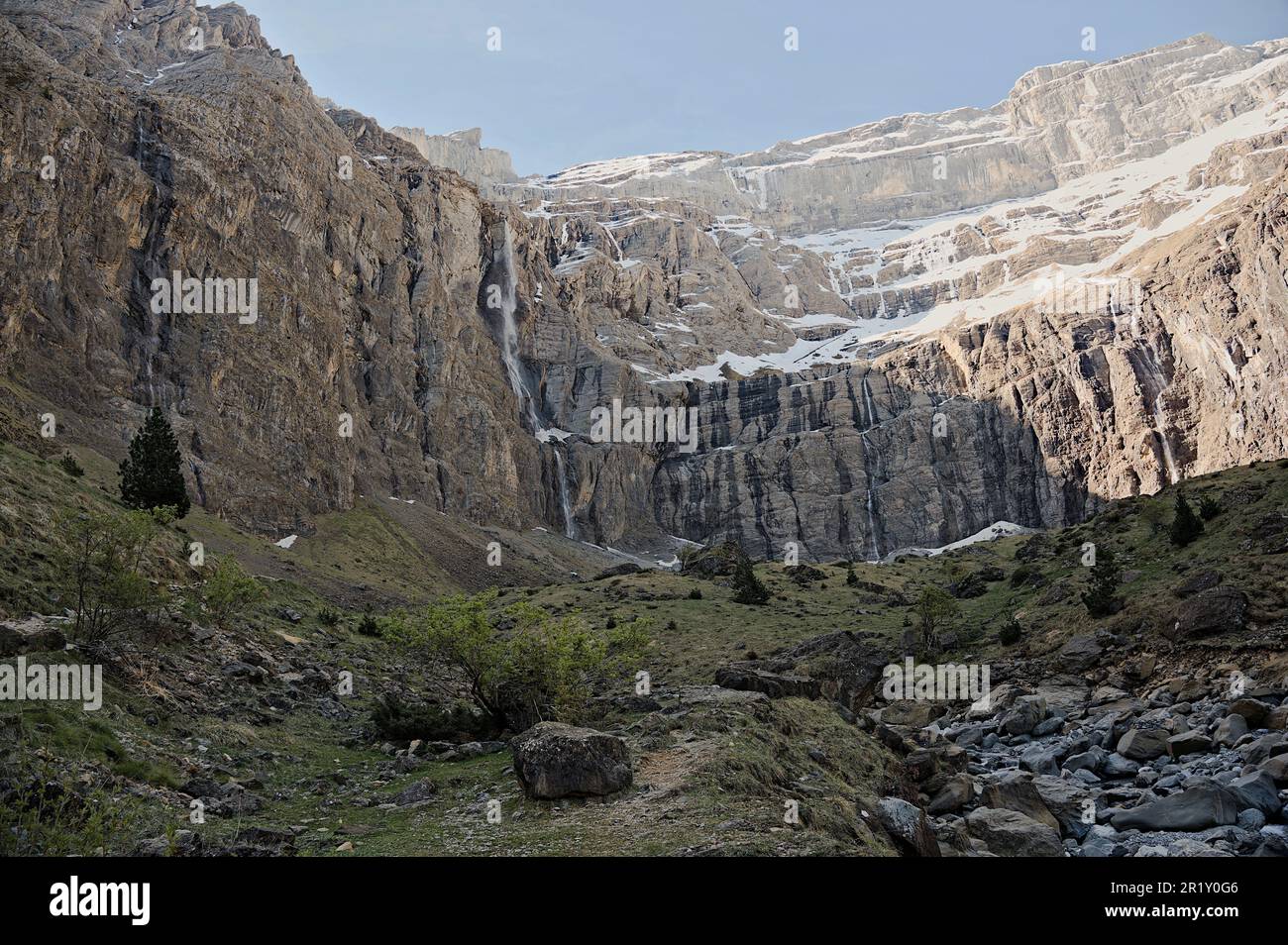 The enormous Cirque de Gavarnie in the Pyrenees National Park has a ...