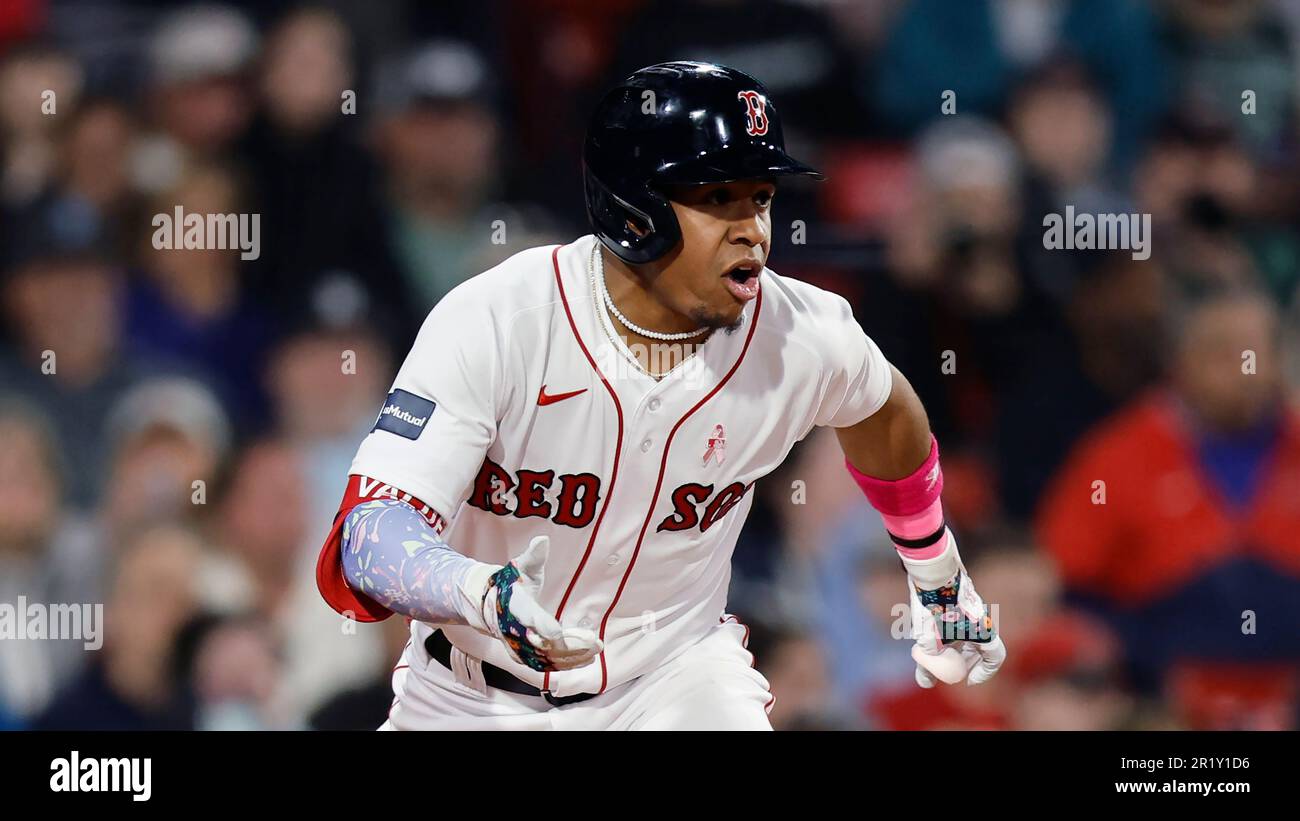 Boston Red Sox's Enmanuel Valdez plays against the St. Louis Cardinals ...