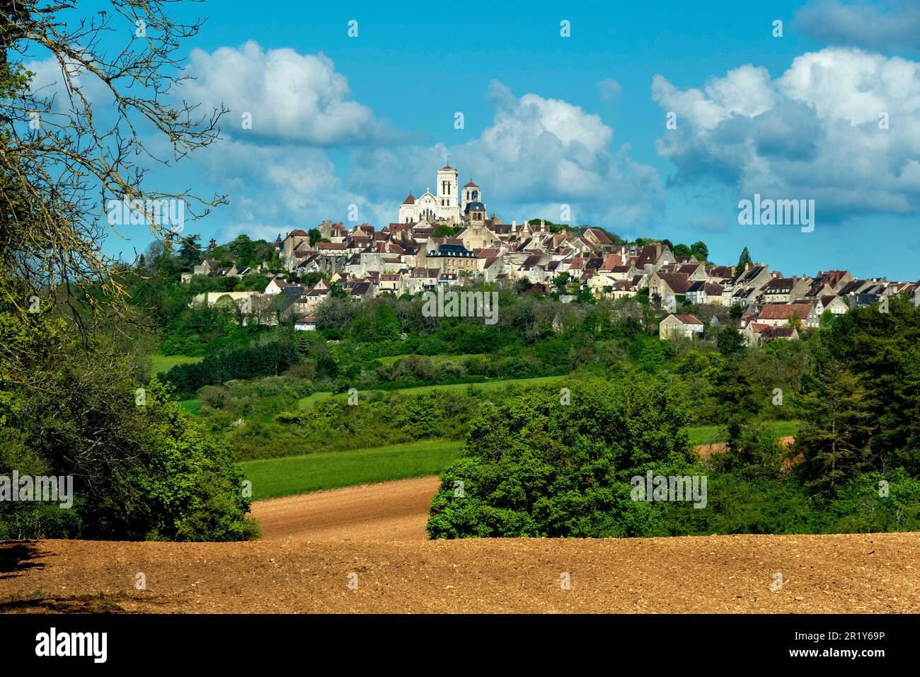 Vezelay labelled les Plus Beaux Villages de France. Unesco World ...