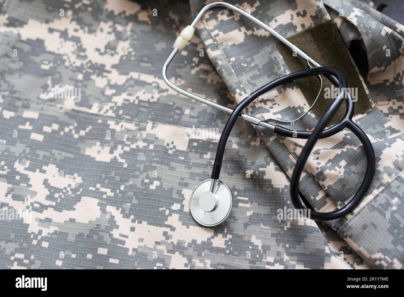 Usa army doctor stethoscope hi-res stock photography and images - Alamy