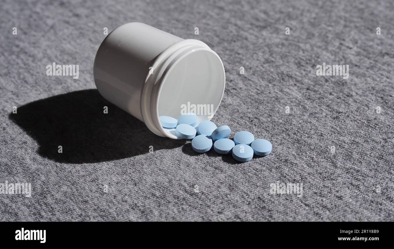 Recreational drug blue capsule hi-res stock photography and images - Alamy