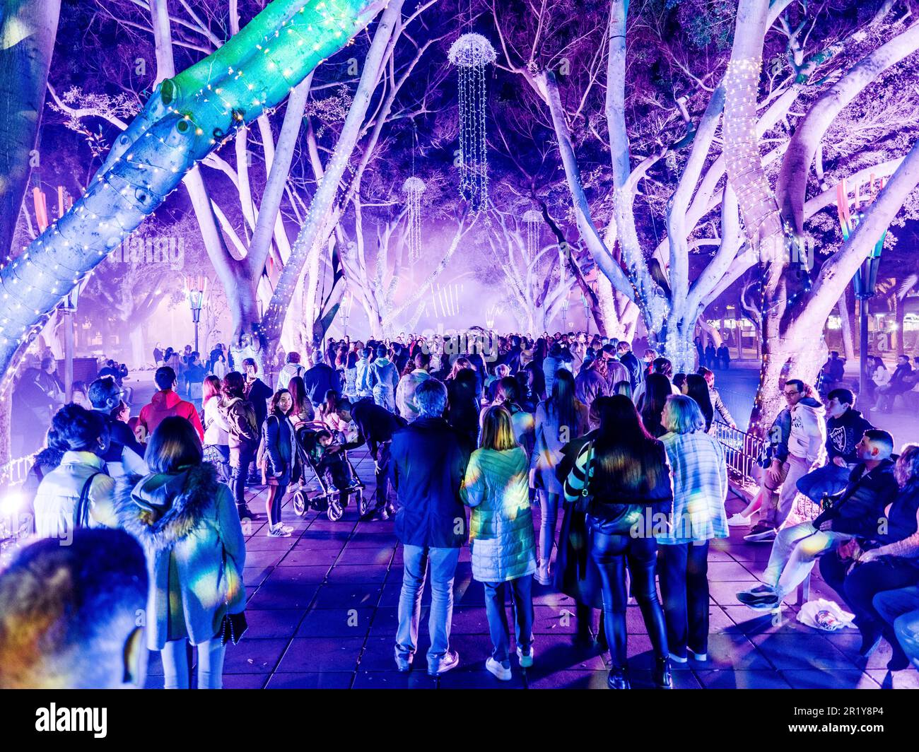 Luz design hi-res stock photography and images - Alamy